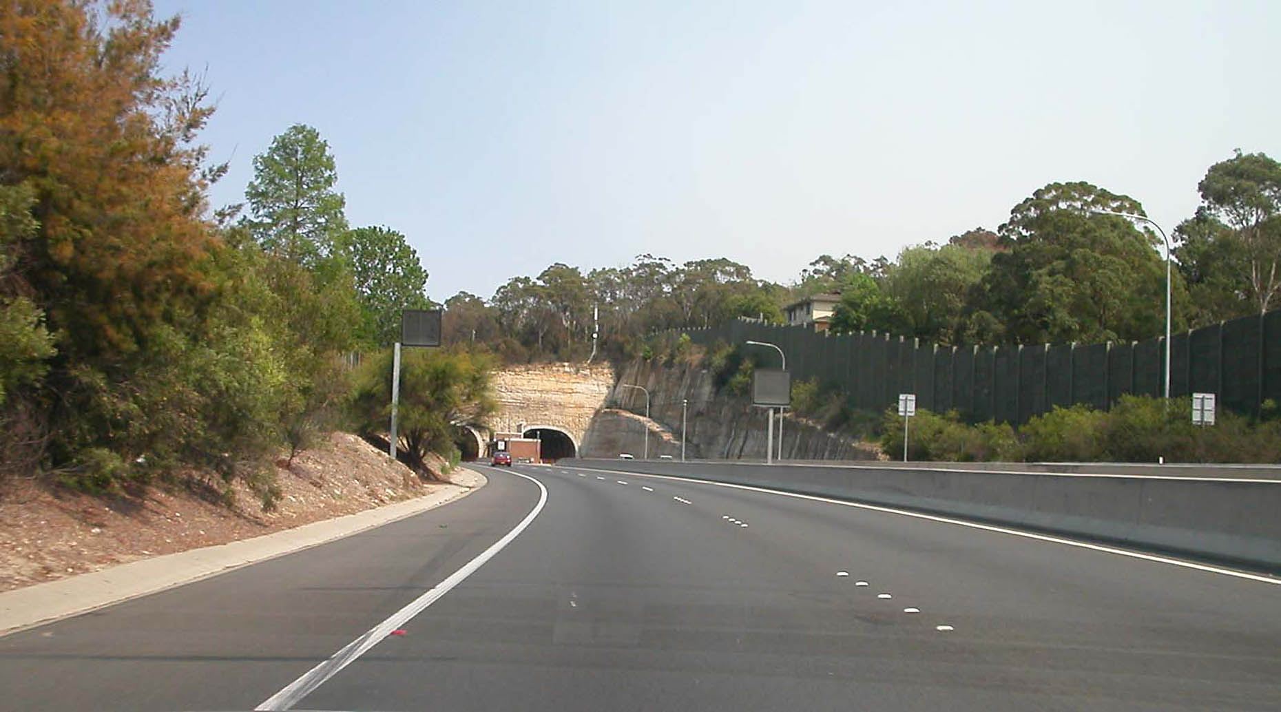 Locations Hub - M2 Tunnel North Epping