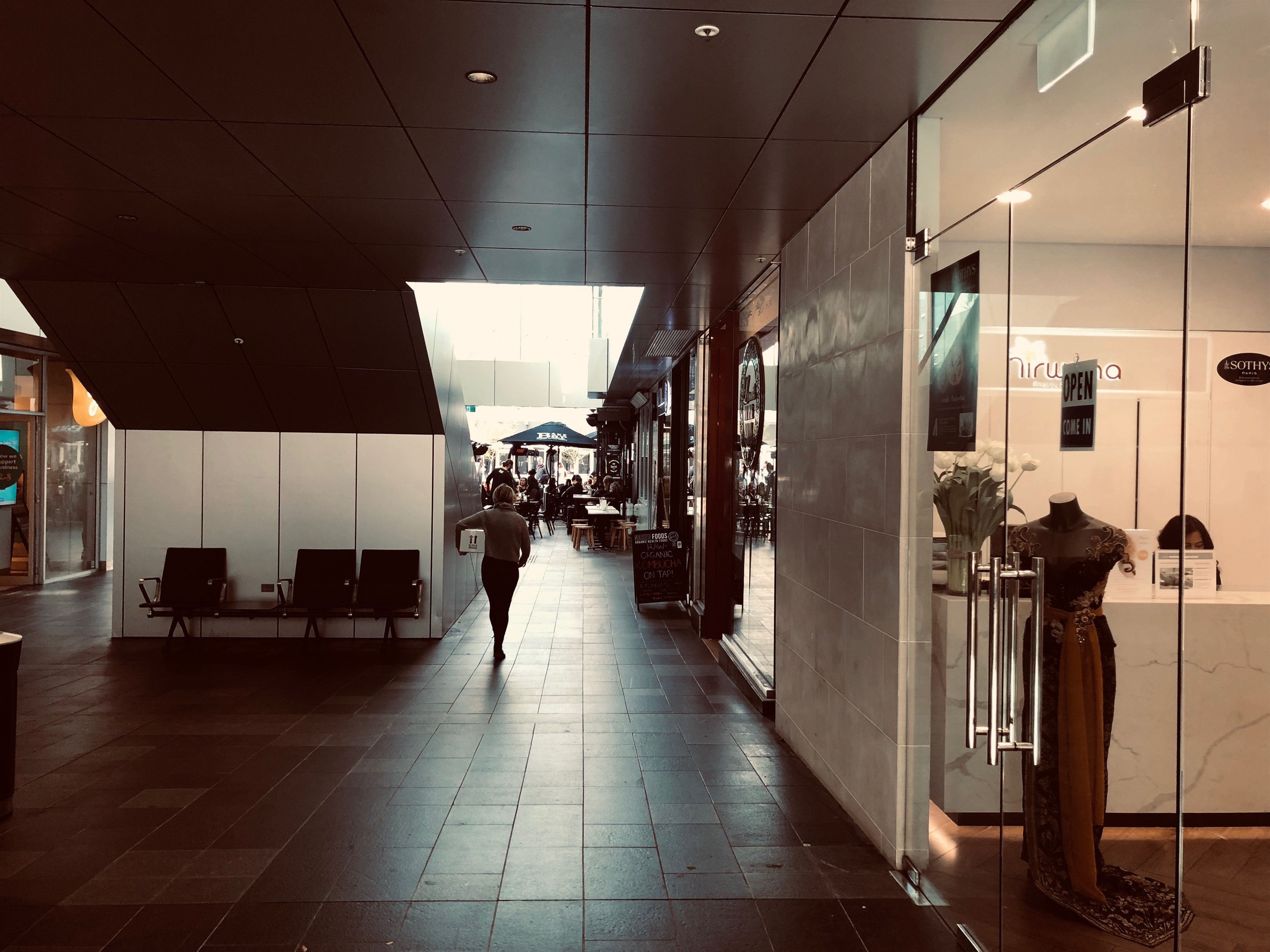 LocationsHub