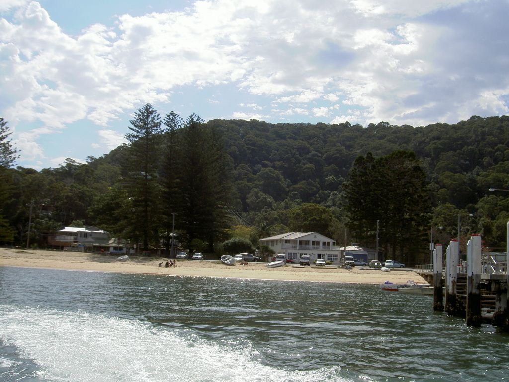 Locations Hub - Broken Bay Sport & Recreation Centre