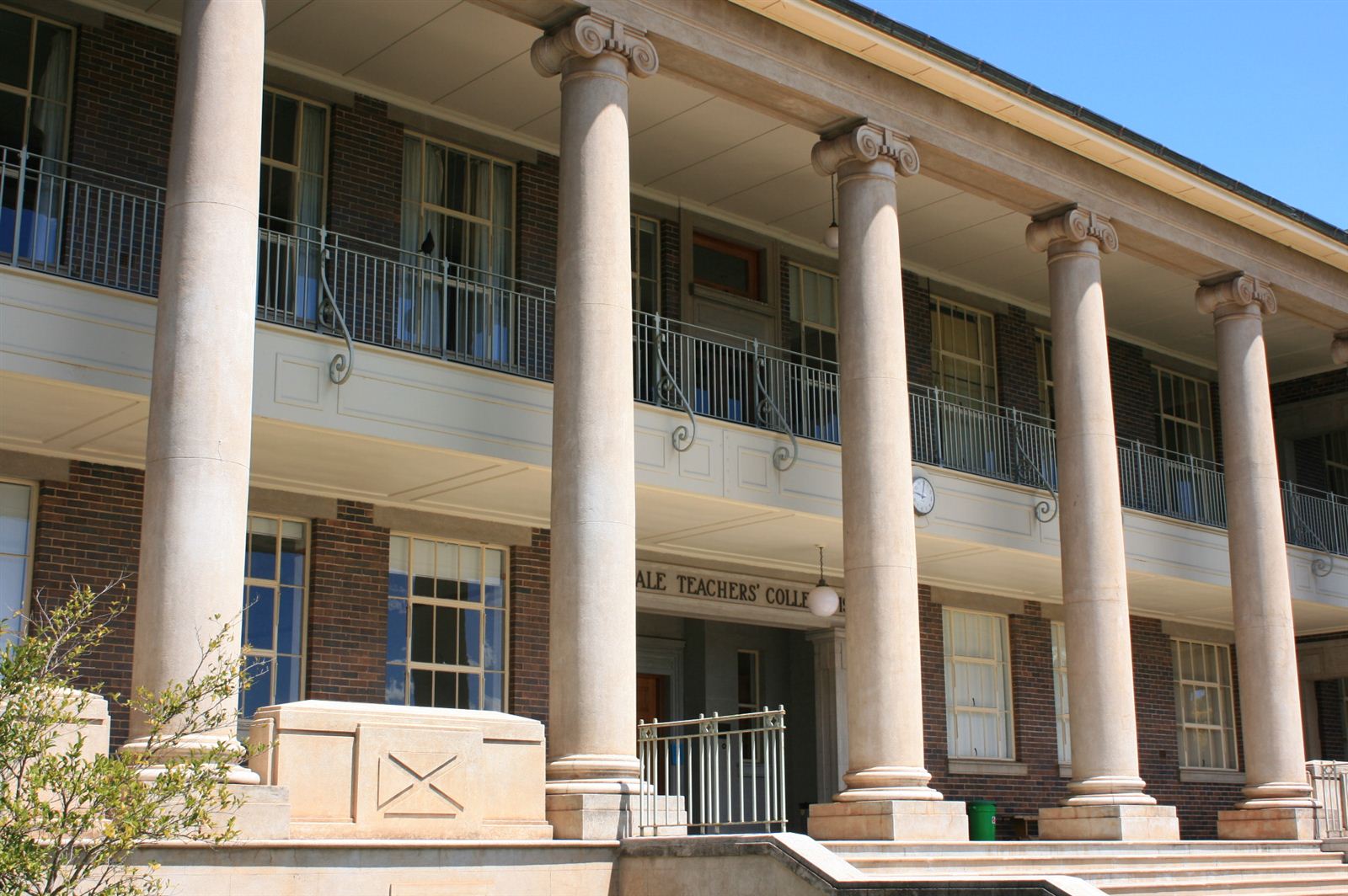 Locations Hub - C. B. Newling Centre - Old Teachers' College, Armidale