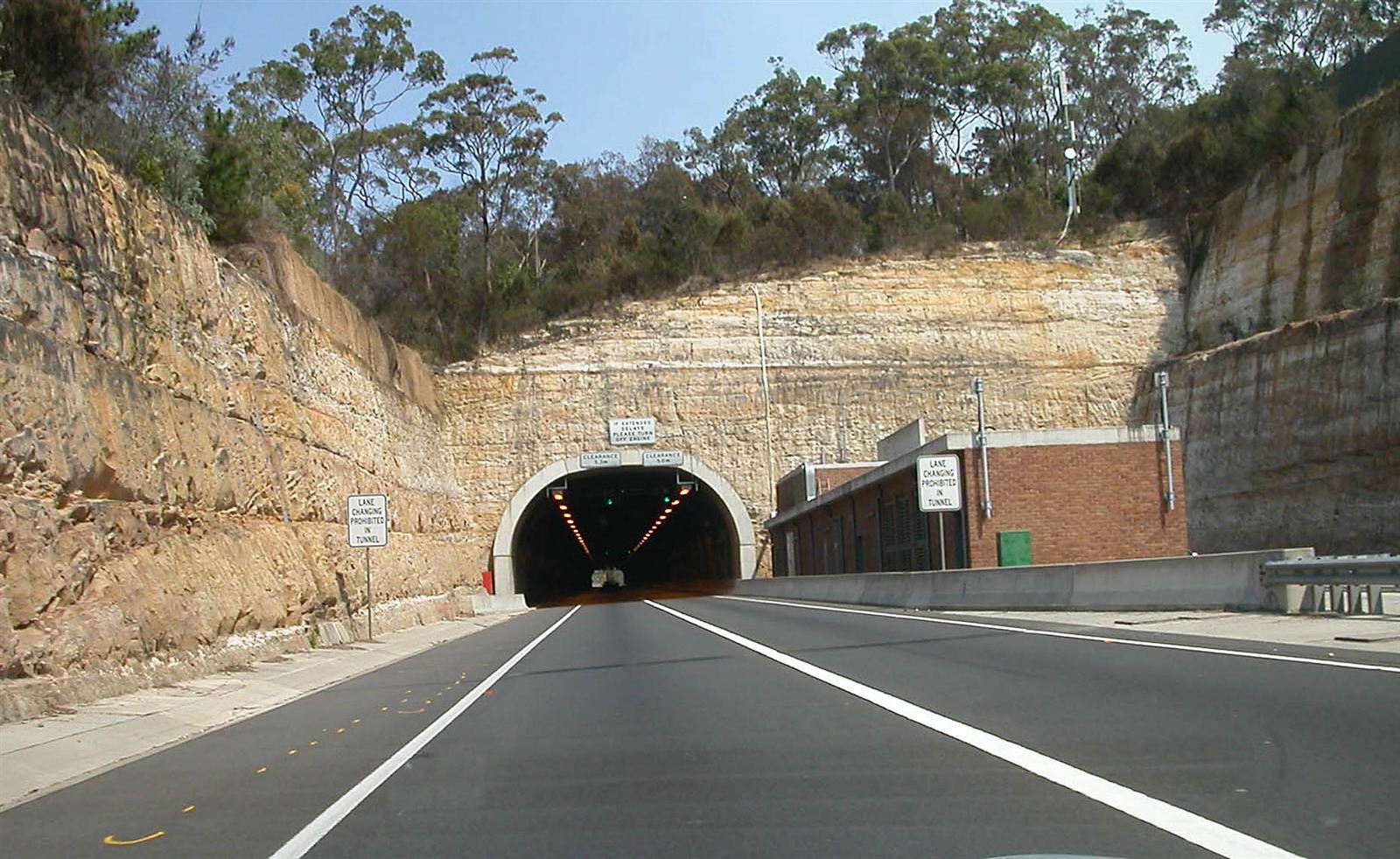 Locations Hub - M2 Tunnel North Epping