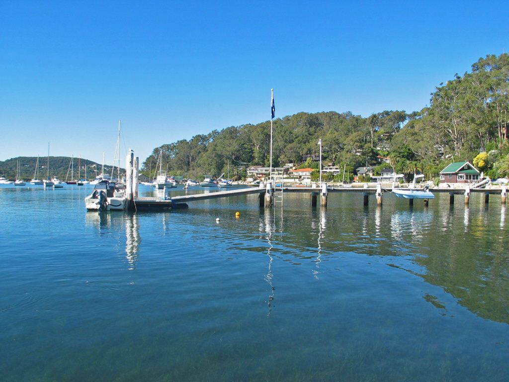 Locations Hub - Careel Bay